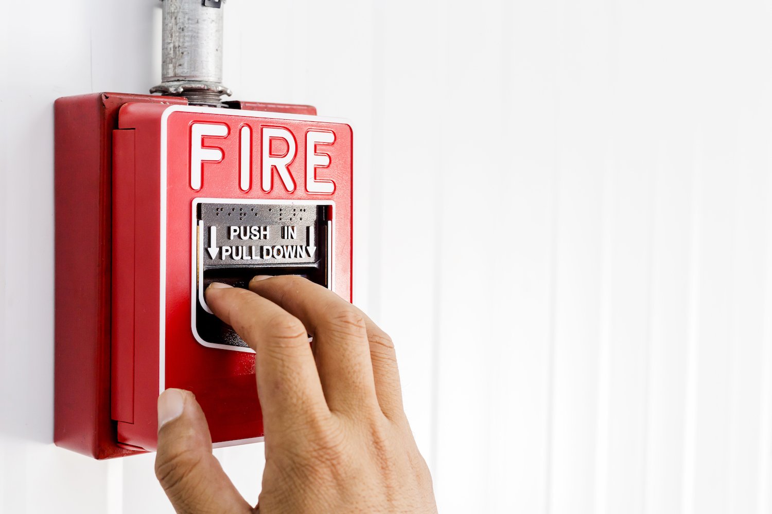 Penal Code § 148.4 PC – Making a False Fire Alarm